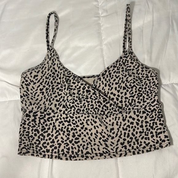 SHEIN | Tops | Slightly Worn Cheetah Crop Top | Poshmark